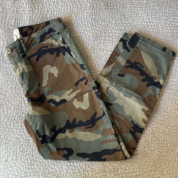 Sanctuary | Pants & Jumpsuits | Sanctuary Camo Pants | Poshmark